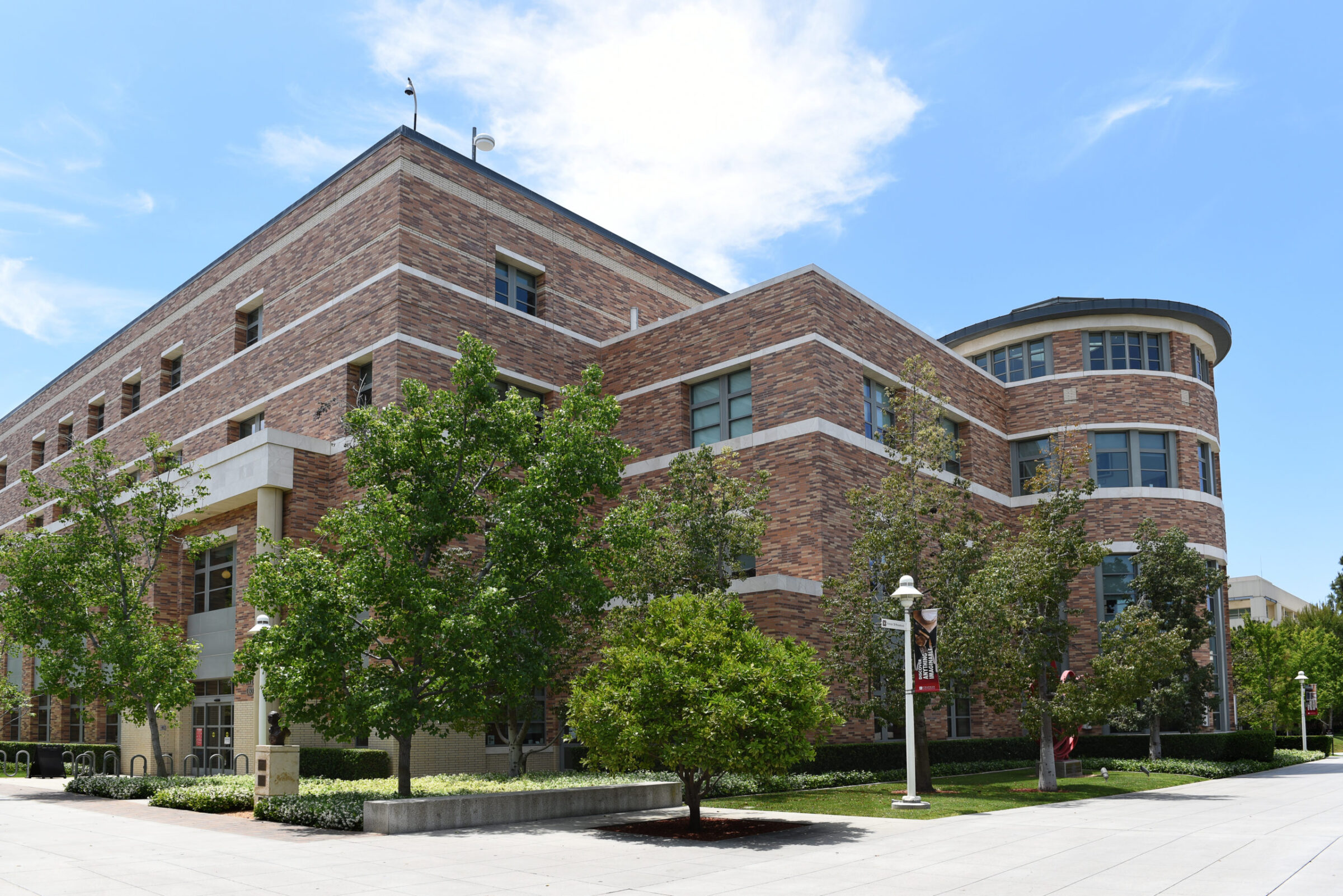 Space Utilization: Optimization Strategies for the Campus of the Future ...